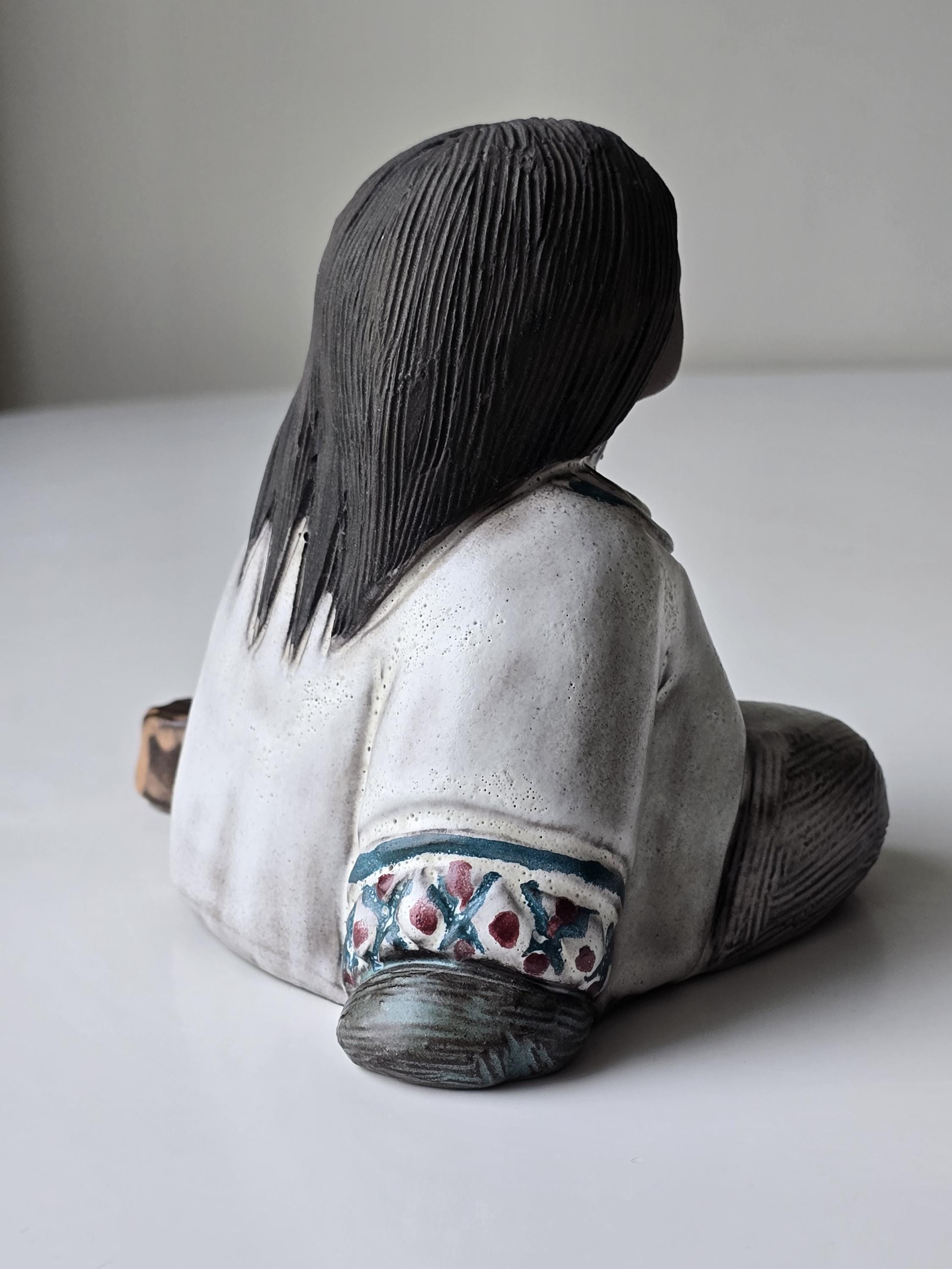 Vintage Elbogen Keramik Inuit Girl Figurine | Made in Sweden | - Etsy