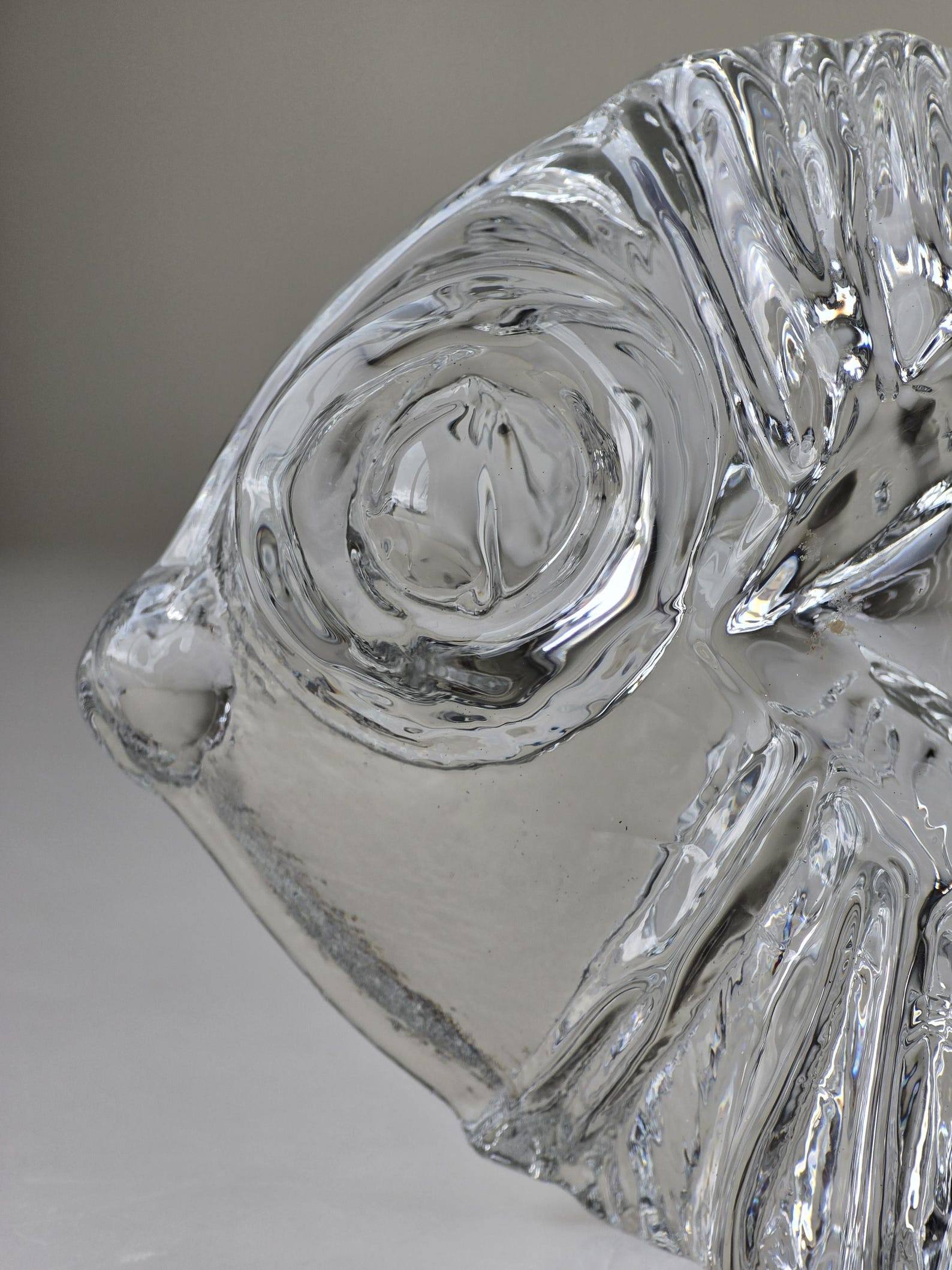 Vintage Crystal Glass Fish Paperweight Sculpture – Elegant Nautical ...