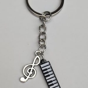 Piano and Treble Clef Keychain, Piano Keychain, Keyboard Keychain ...