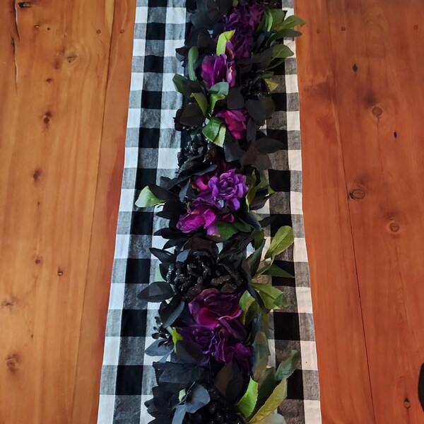Black Garland - Etsy