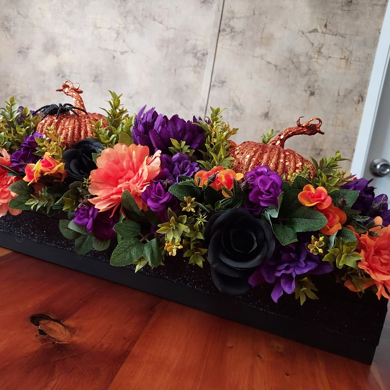 Spooky Centerpiece - Etsy