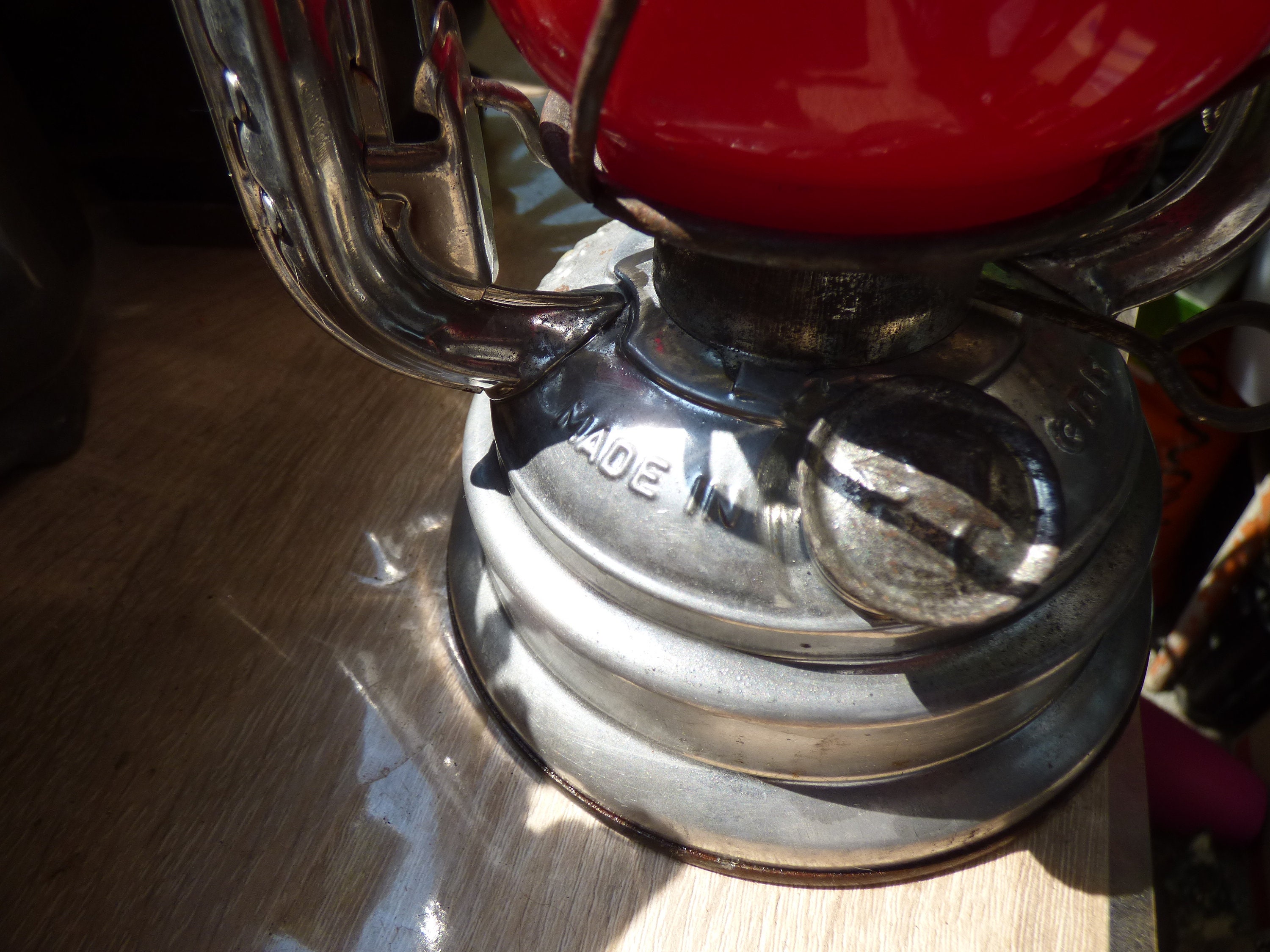 BAT NO.159 Vintage Oil Lamp & Red Glass, Lantern Light Kerosene Made in ...