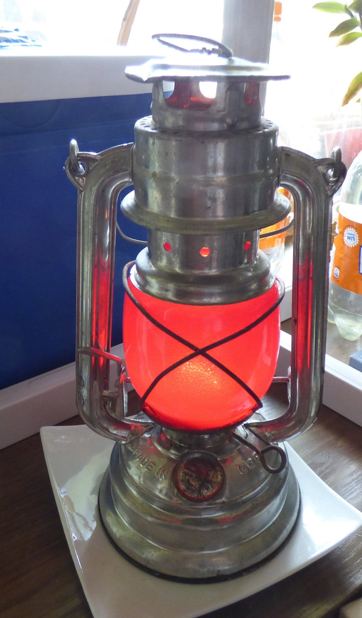 BAT NO.159 Vintage Oil Lamp & Red Glass, Lantern Light Kerosene Made in ...