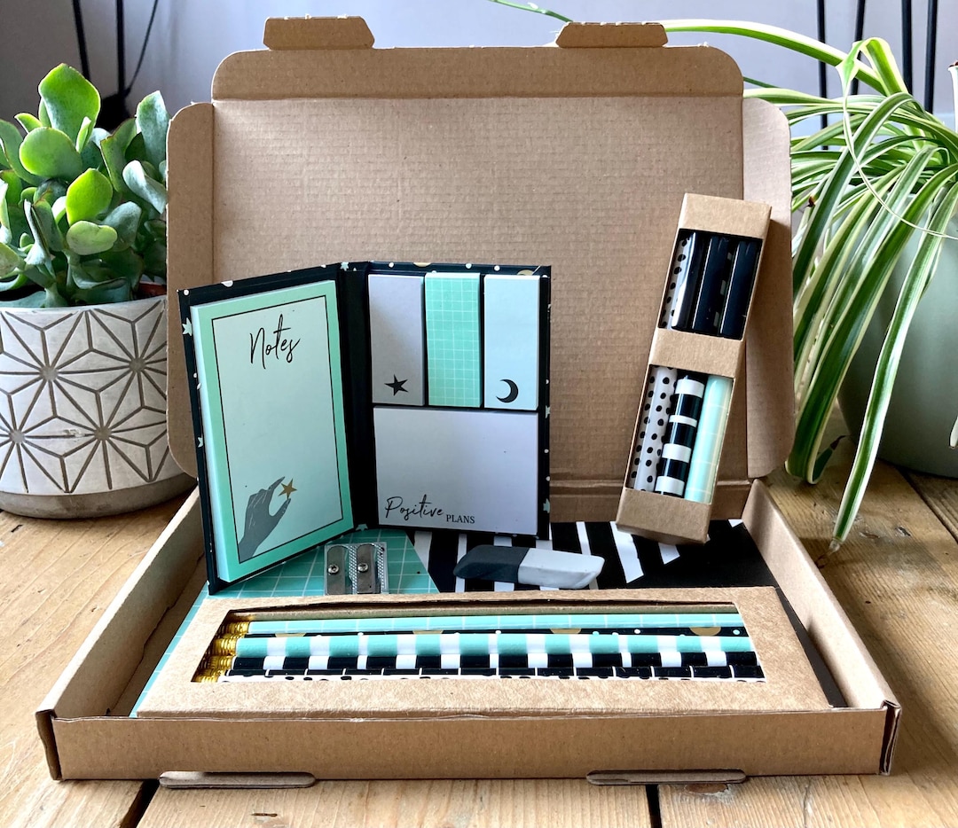 Personalised Stationery Gift Set: Letterbox Gift - Etsy