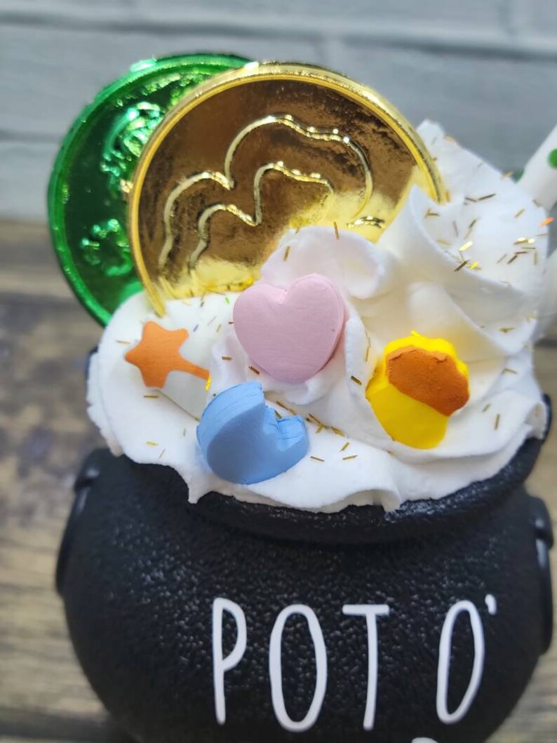 St. Patricks Day Pot of Gold St Patricks Decor St Pattys - Etsy