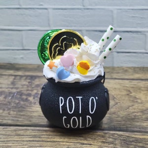 St. Patricks Day Pot of Gold St Patricks Decor St Pattys - Etsy