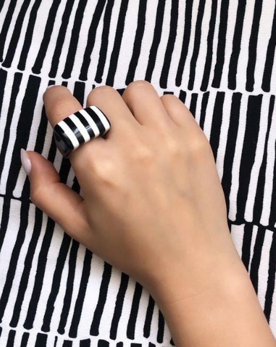 Zebra Texture Maximalist Chunky Ring, Funky Acrylic Ring, Retro Acrylic ...