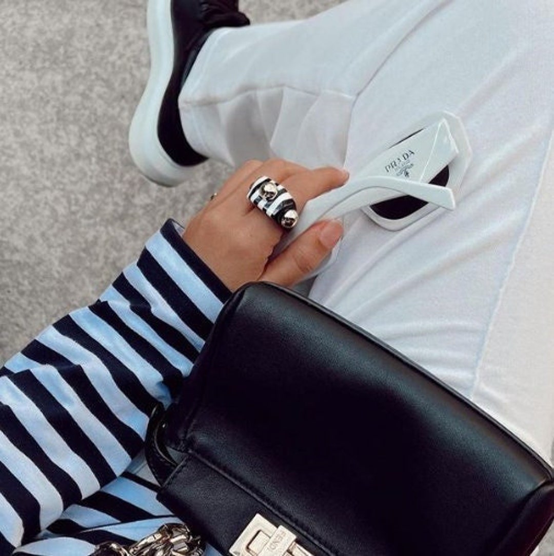 Zebra Texture Maximalist Chunky Ring, Funky Acrylic Ring, Retro Acrylic ...