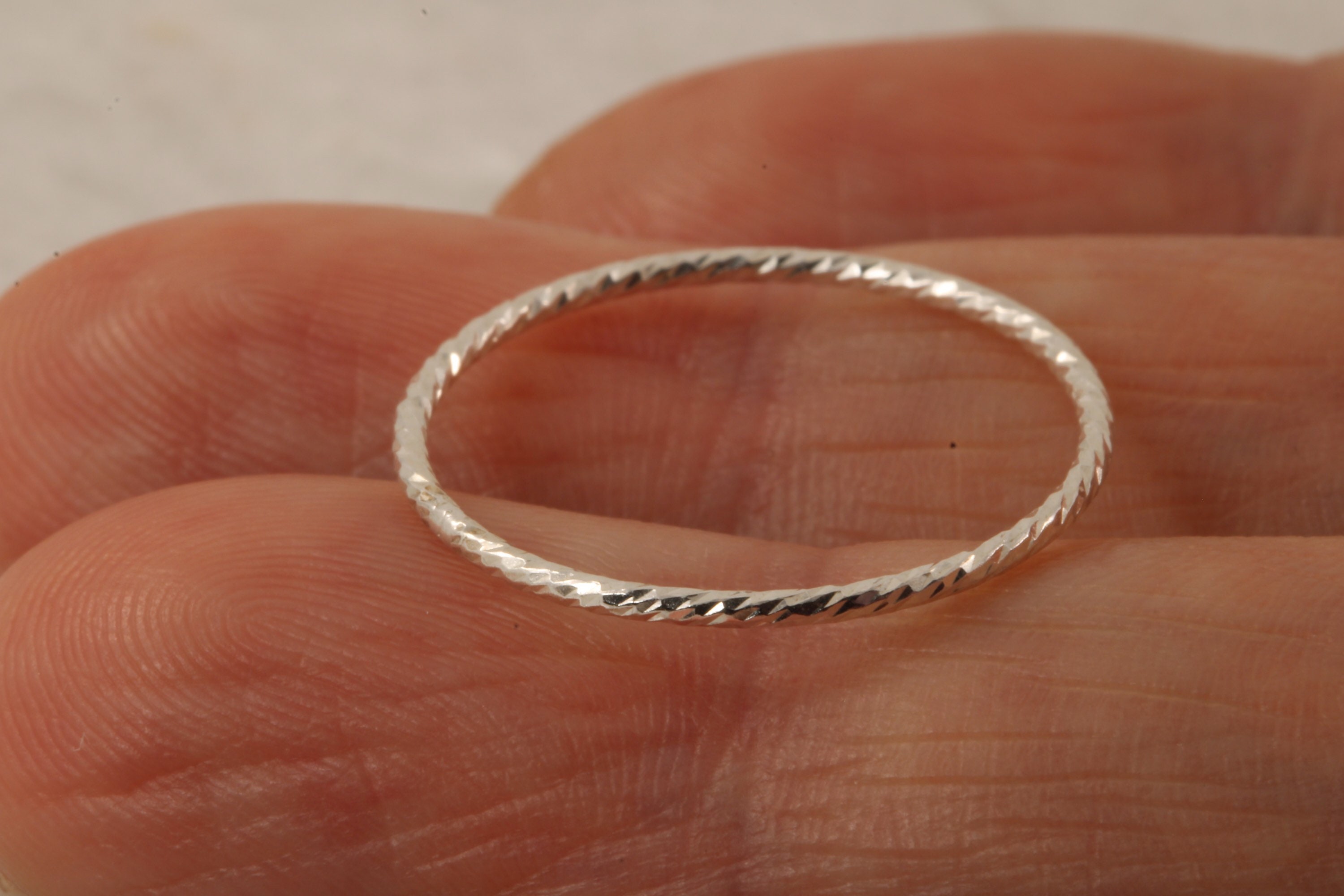 Gold filled stardust ring thin stardust sparkly ring - Etsy 日本