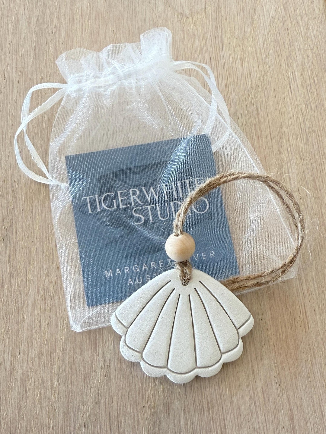 Handmade Shell Clay Essential Oil Car Diffuser, Aromatherapy Car ...