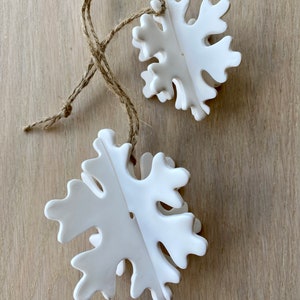 3D White Christmas Clay Snowflake Hanging Ornaments, Christmas Bauble ...