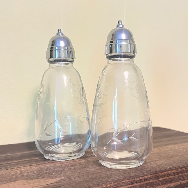 Crystal Salt and Pepper Shakers Vintage - Etsy