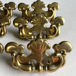 Lot of 6 Vintage Brass Plated Clam Shell Drawer Pulls - Etsy