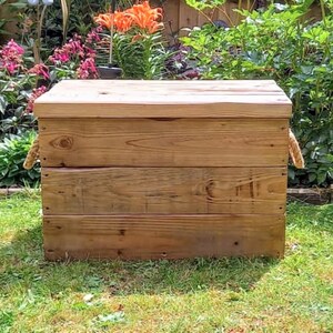 Rustic Reclaimed Wood Storage Box – Blanket Chest, Storage Bench - Etsy