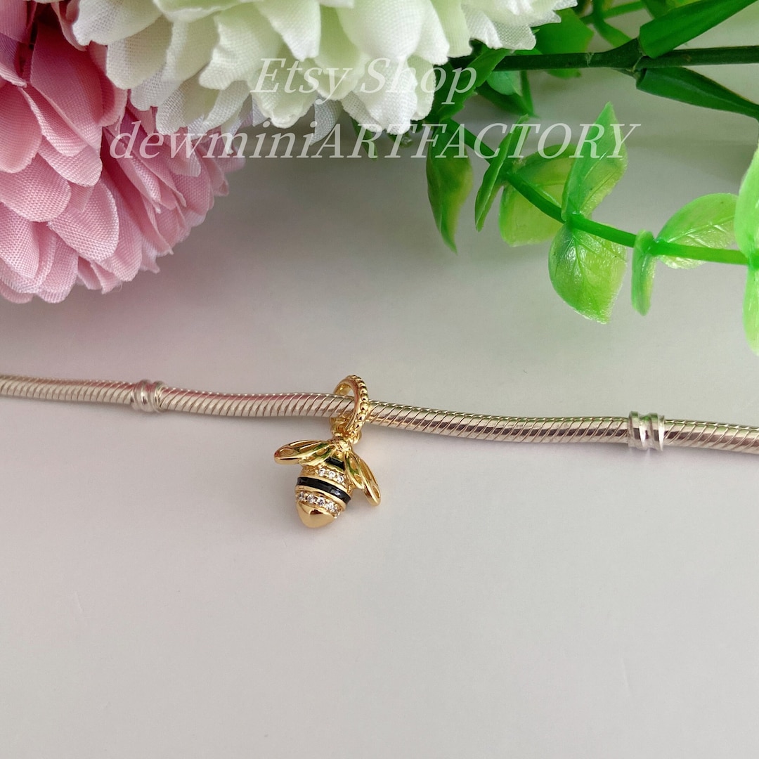 Queen Bee Dangle Charm,18k Gold Plated Bee Charm,charm for Bracelet ...
