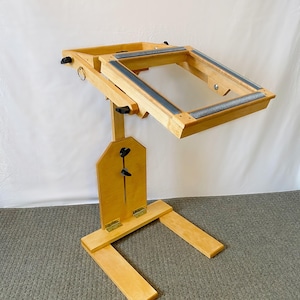 The "perfect" Rug Hooking Frame - Etsy