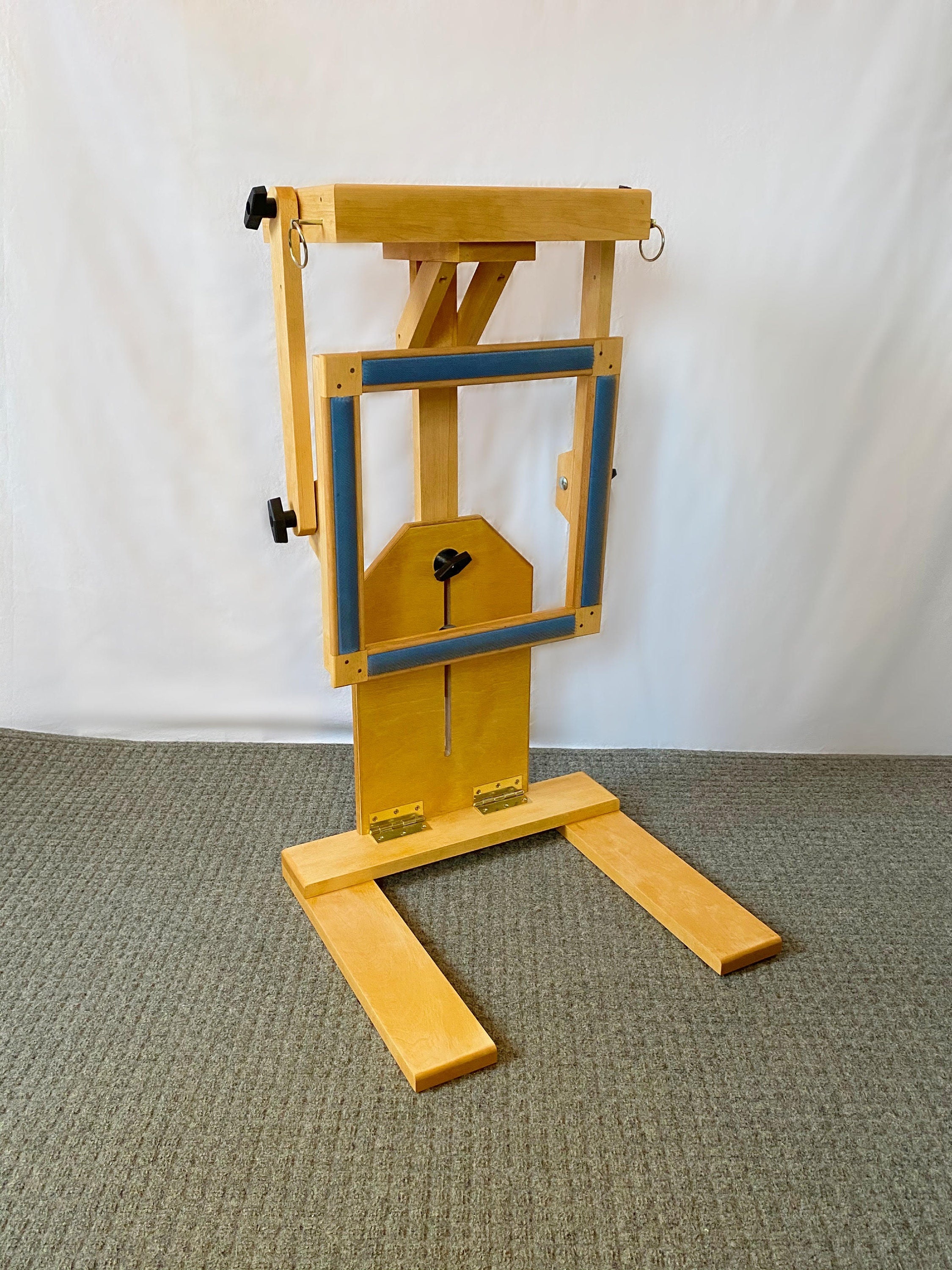 The "perfect" Rug Hooking Frame - Etsy