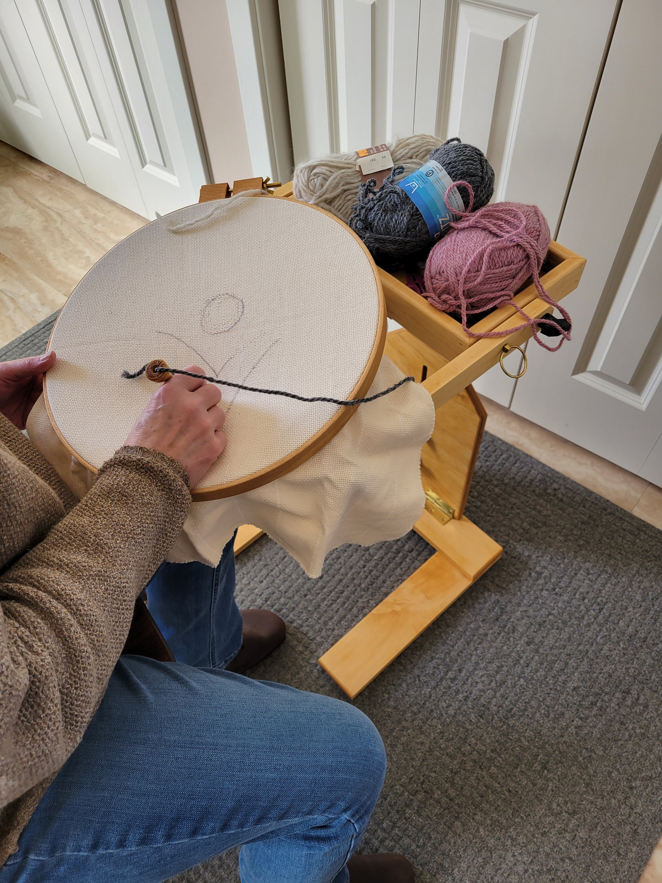 The perfect Needlework Frame - Etsy