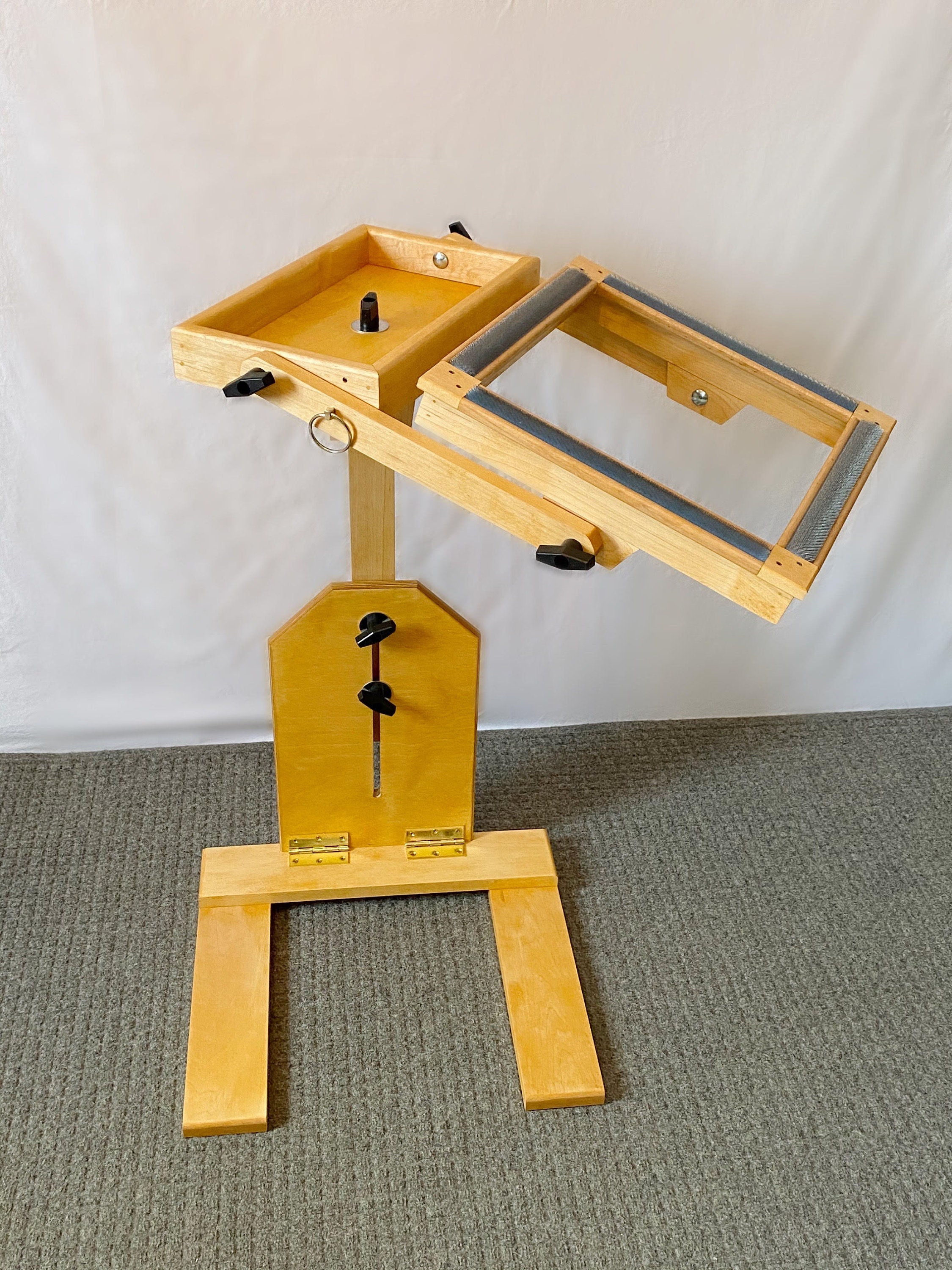 The "perfect" Rug Hooking Frame - Etsy