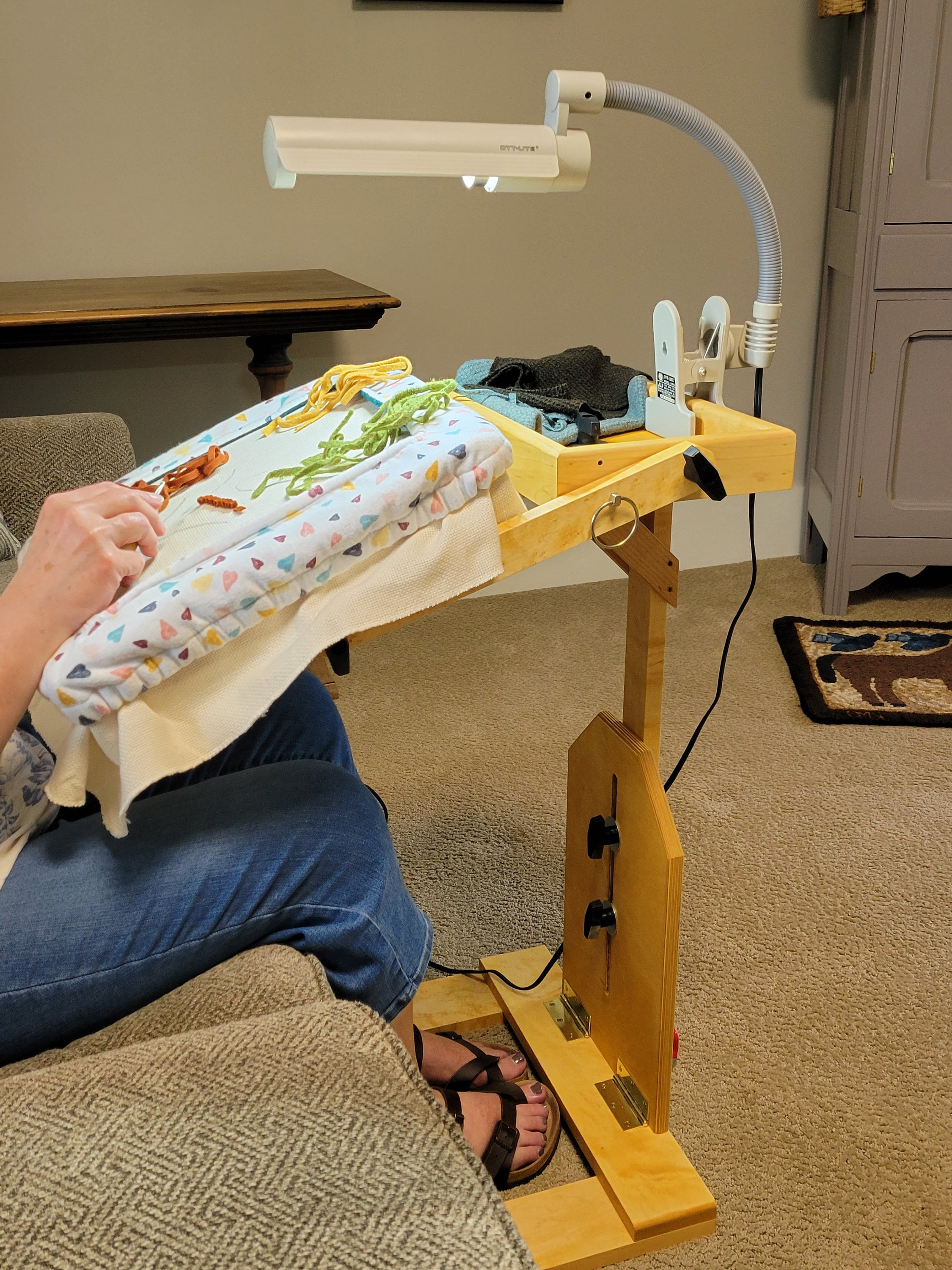 The "perfect" Rug Hooking Frame - Etsy