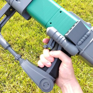 Fallout 3 Laser Pistol Cosplay Prop Gun Replica Real Size - Etsy