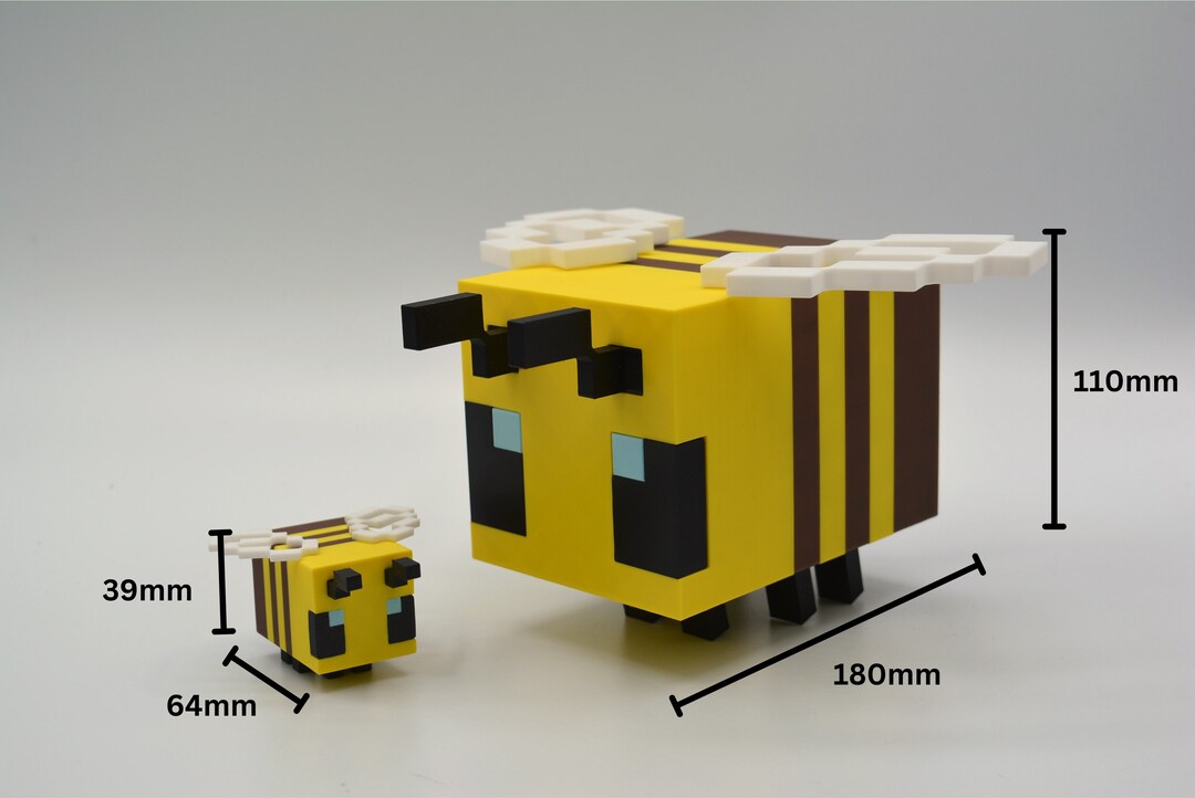 Minecraft Replica BEE! Display Toy Figure for Gaming Room, Outside ...