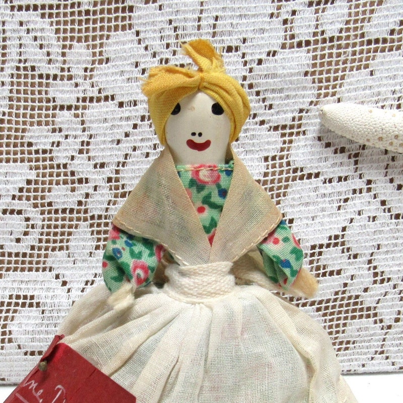 Virginia Bell - Etsy
