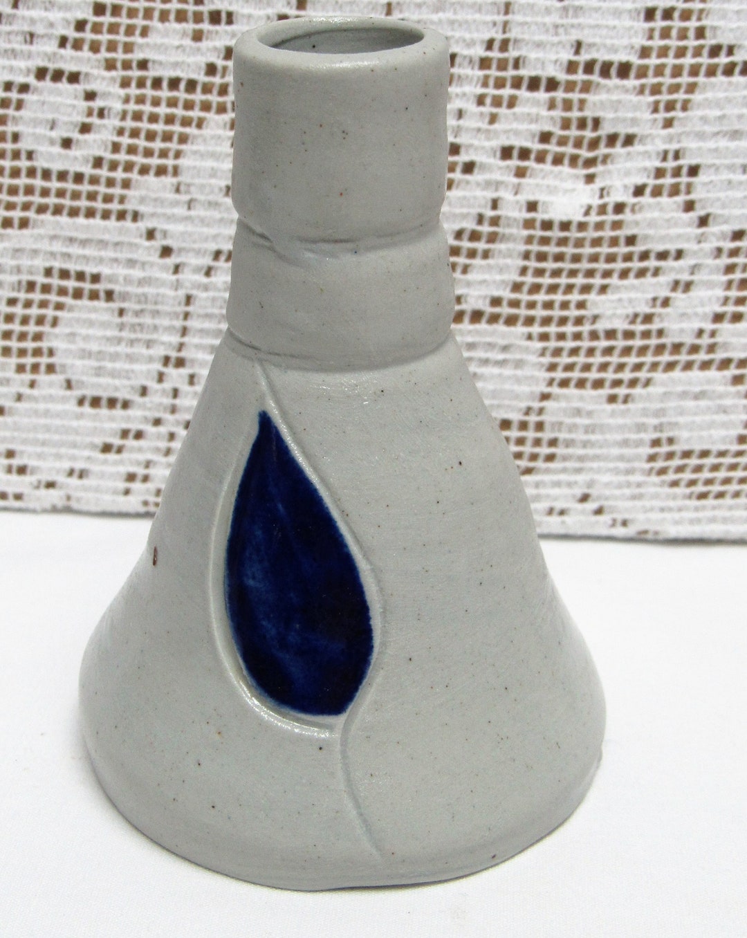 Vintage WILLIAMSBURG VA POTTERY Small Vase Cobalt Blue Hand Painted ...