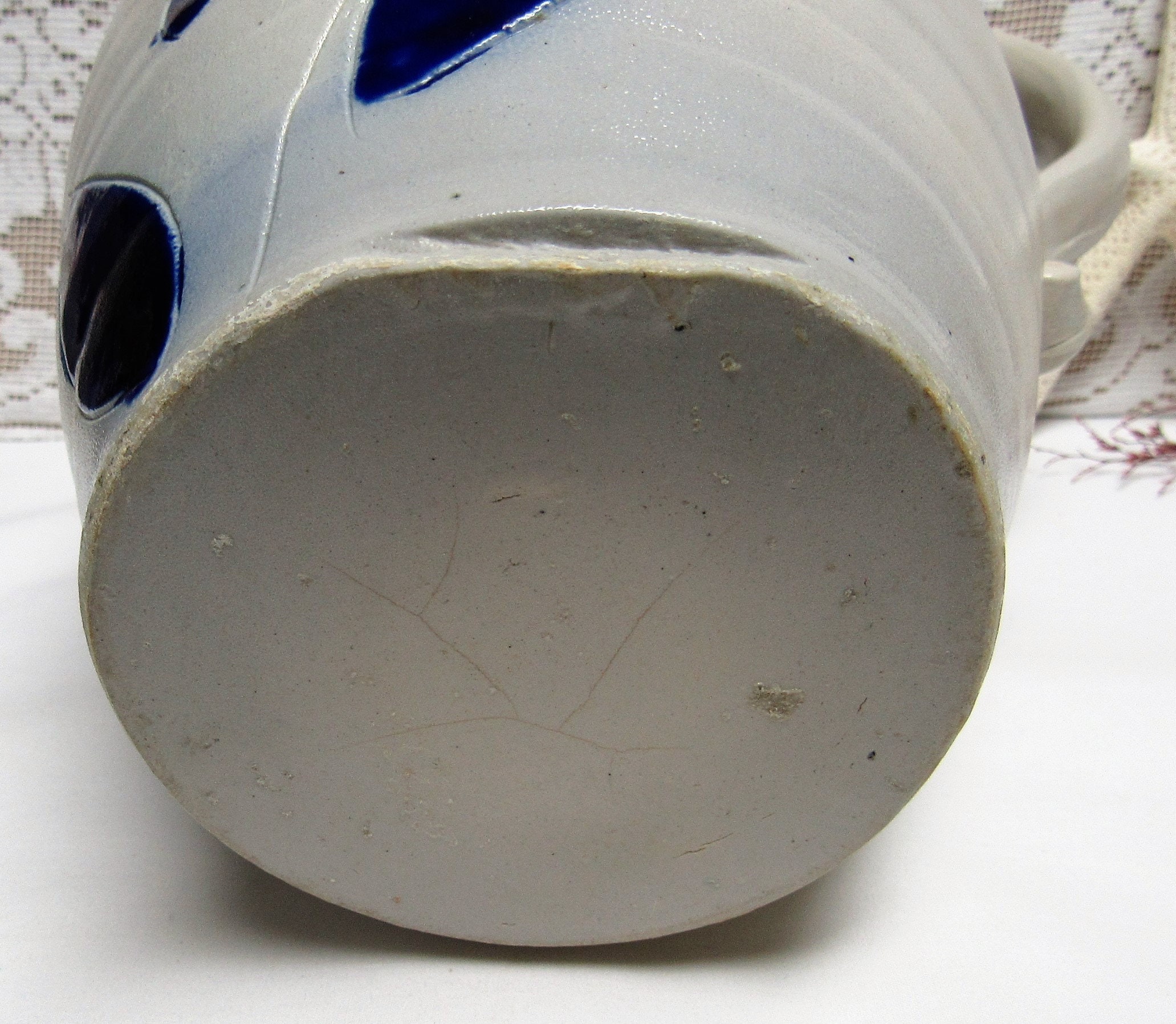 Vintage WILLIAMSBURG VA POTTERY Style Large Pitcher Cobalt Blue Incised ...