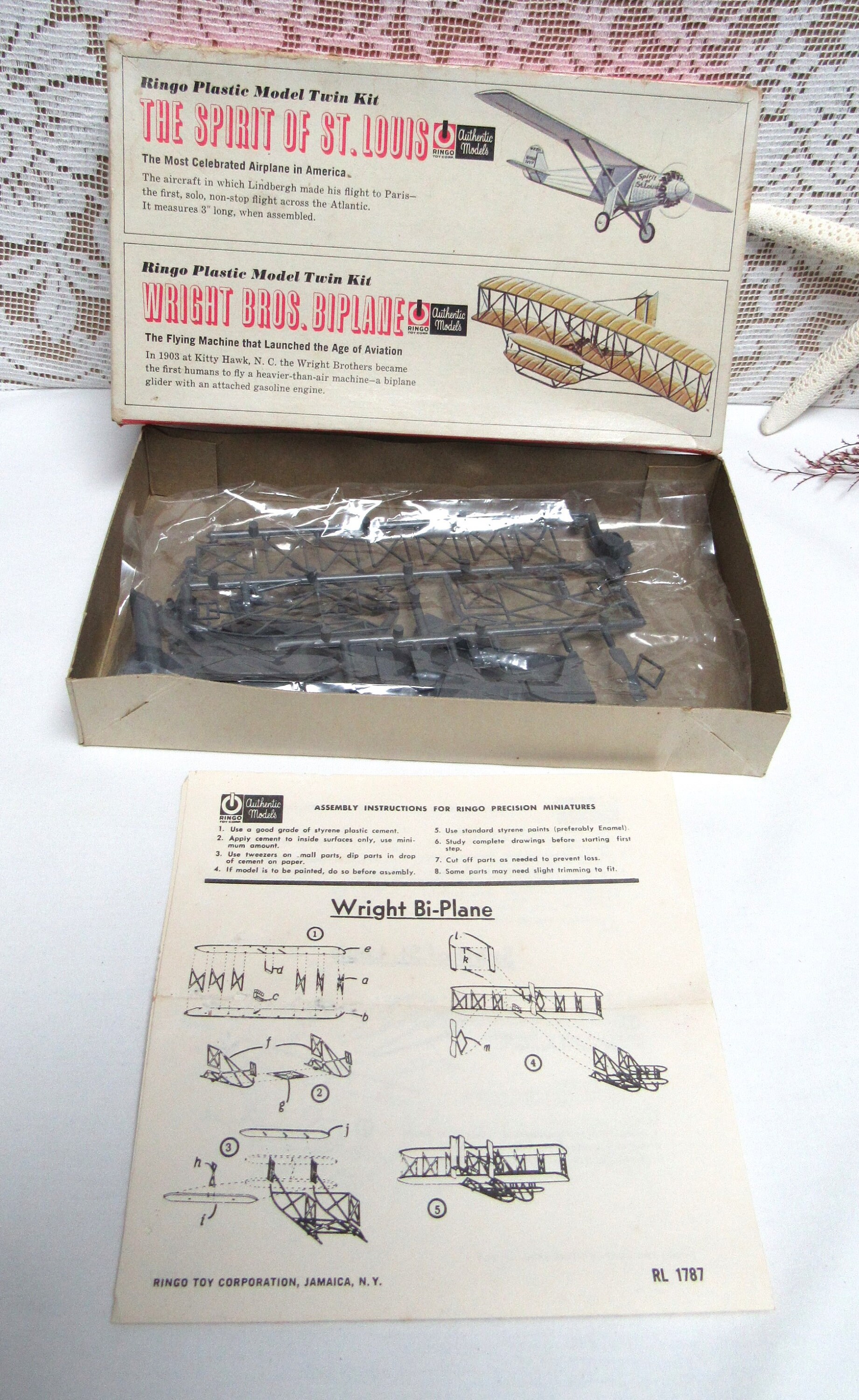 Vintage RINGO TOY Plastic Model Twin Kit Spirit of St. Louis and Wright ...