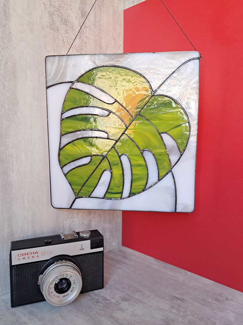 Stained Glass Monstera Leaf: Tropical Palm Glass Art With Monster Leaf ...