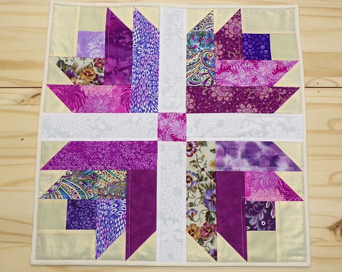 Tulip Bloom Quilted Centerpiece | Quilt Table Topper | Star Table Quilt ...