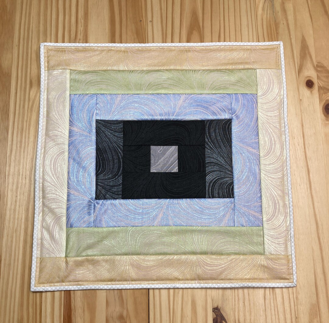 Quilted Table Topper | Quilted Centerpiece | Quilted Gift | Table ...