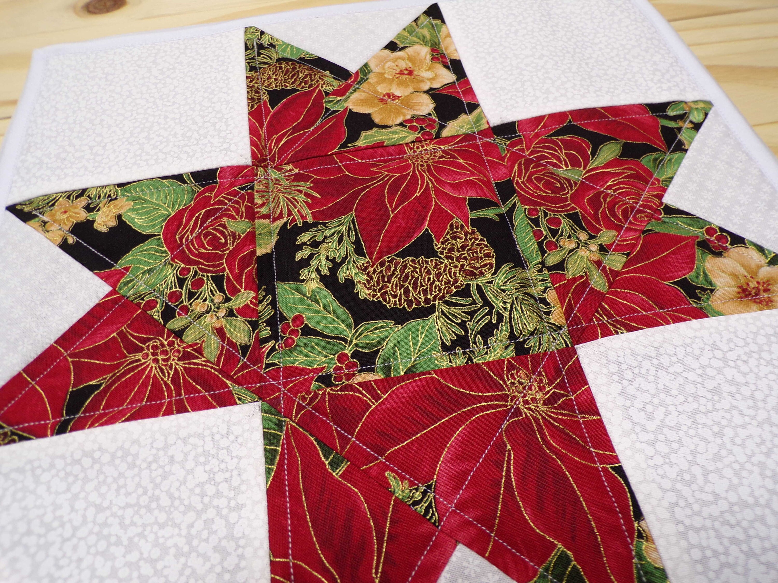 Quilted Centerpiece Quilted Table Topper Quilted Holiday Decor Star ...