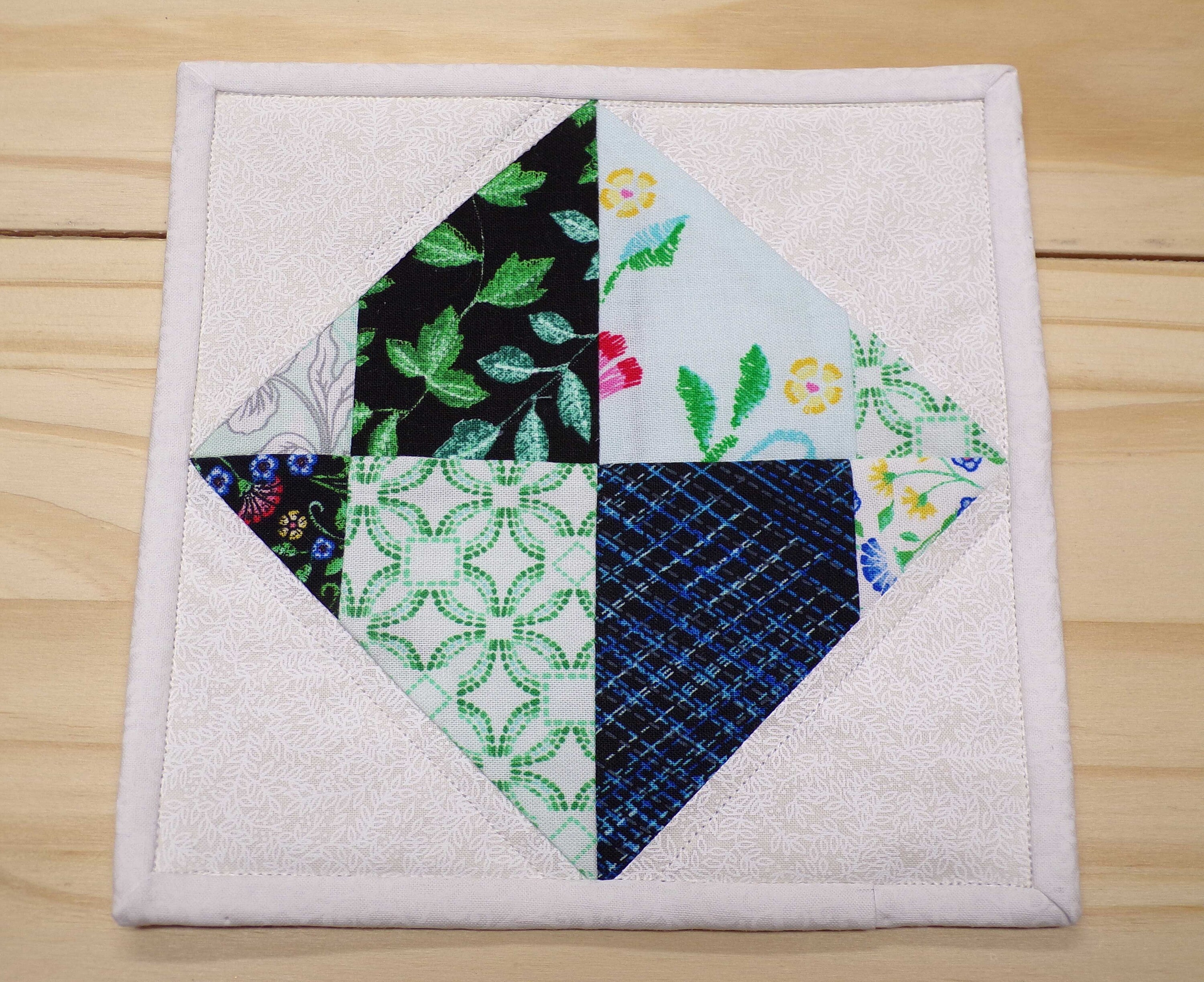 Quilted Centerpiece Quilted Table Topper Table Quilt Scrappy Table ...