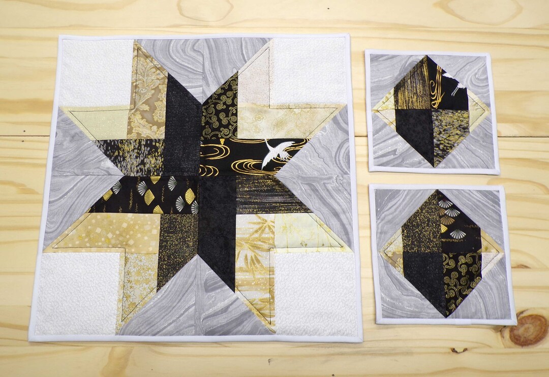 Quilted Centerpiece | 3-piece Quilt Set | Braided Star Table Quilt ...