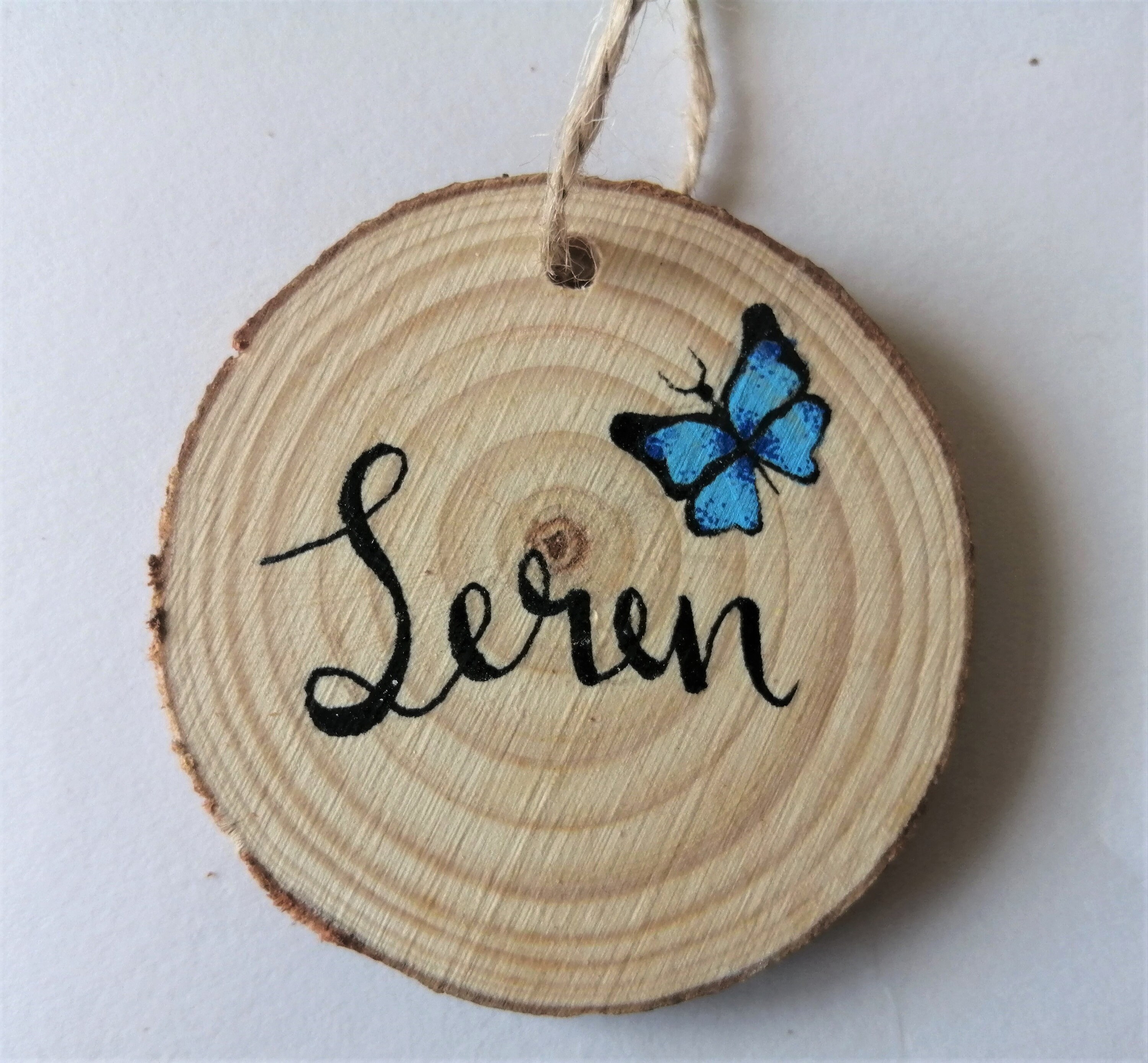 Hand painted personalised wooden name discs wedding place | Etsy