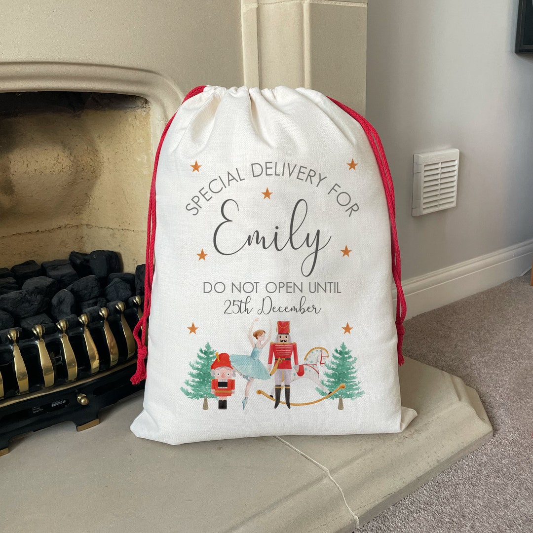 Personalised Christmas Sack - Personalised Family Christmas Sacks ...