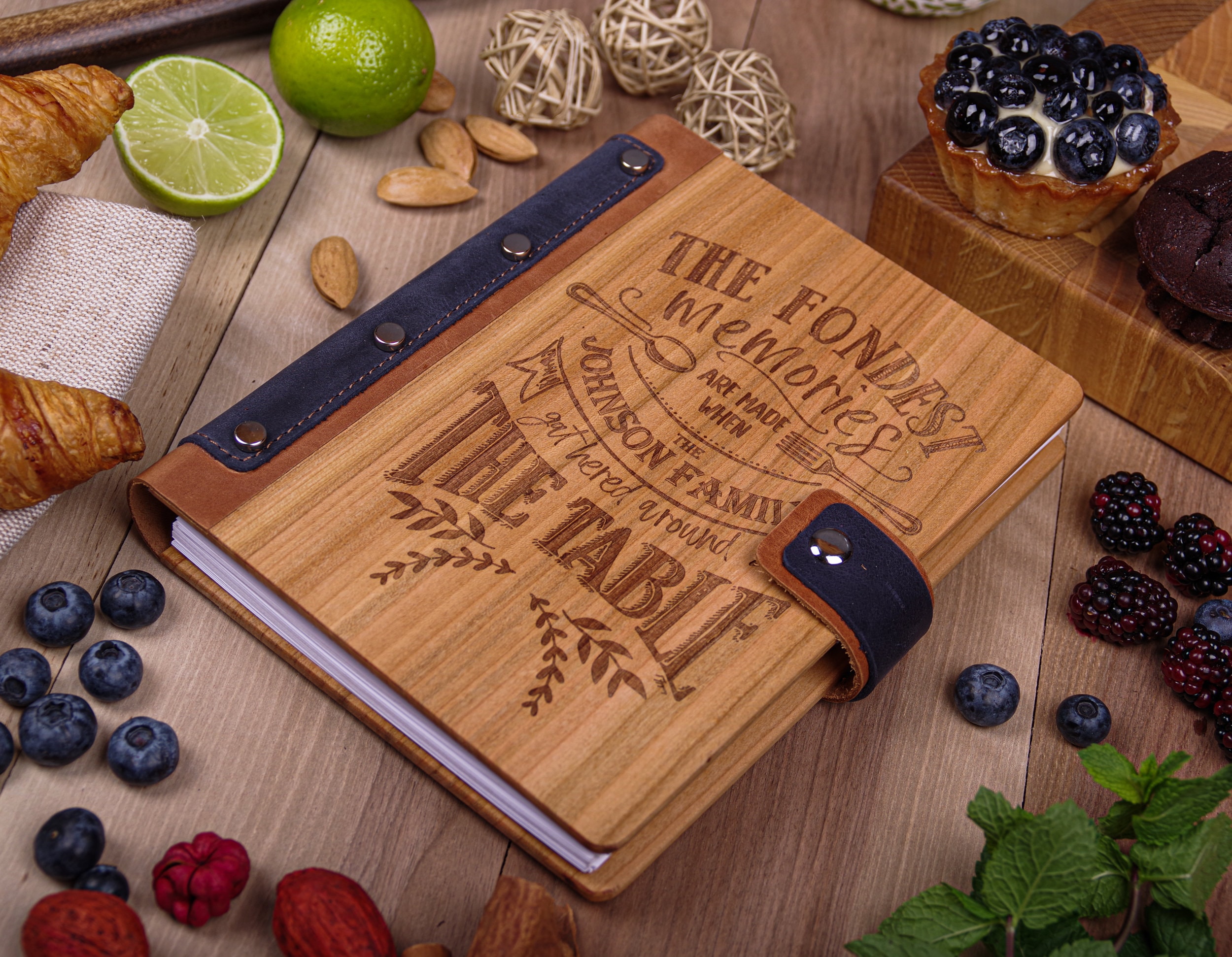 Personalized Wood Recipe Book: Leather Bound Family Cookbook - Etsy
