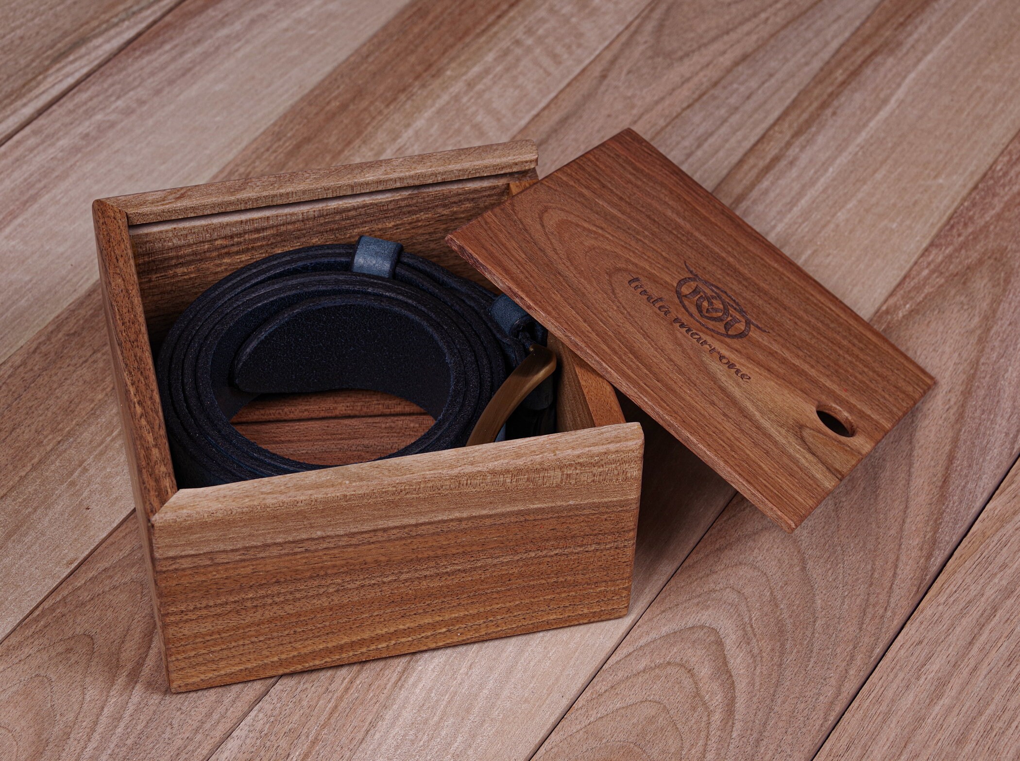 Womens Leather Belt in Wood gift box Mothers Day Gift Jeans | Etsy