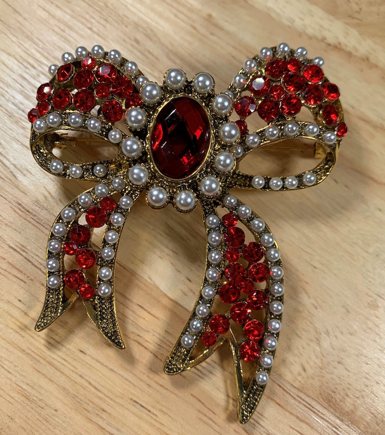 Red Bow Brooch - Etsy