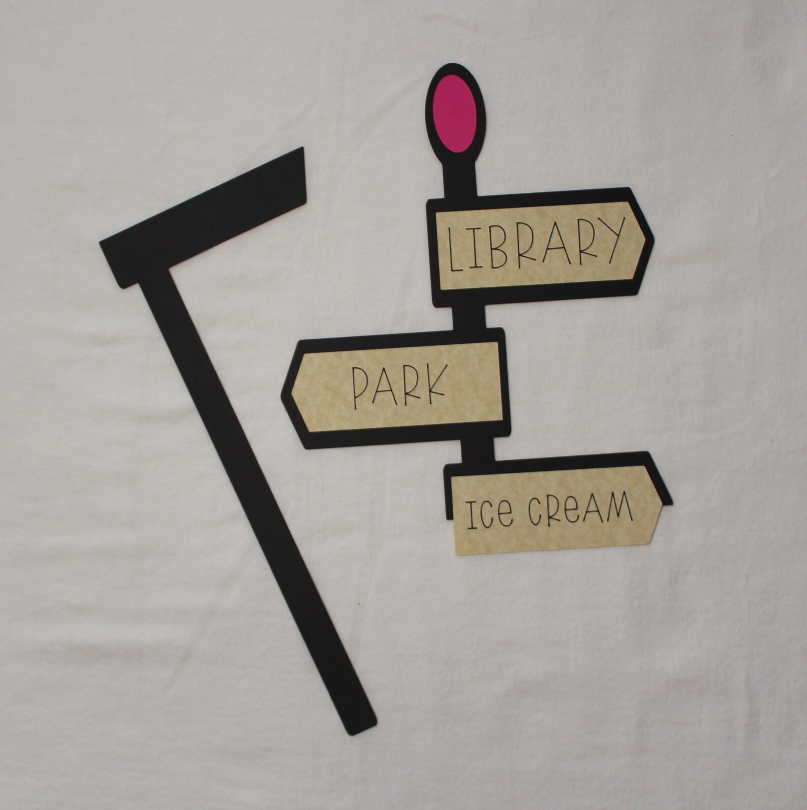 Scoop up A Good Book Bulletin Board Kit: Classroom Library Decor - Etsy