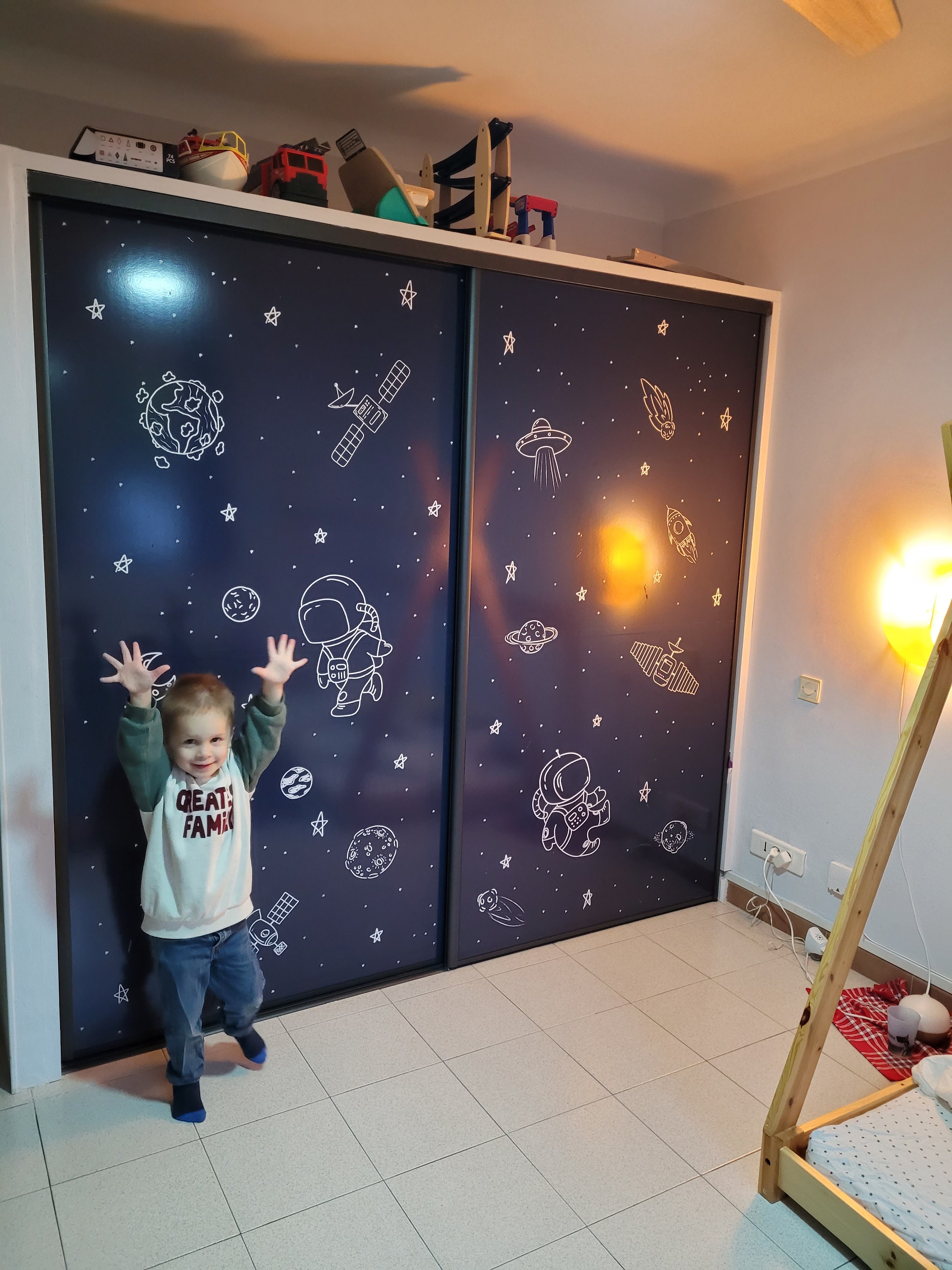 Stickers personnalisé porte de placard coulissante PAX espace - Etsy France