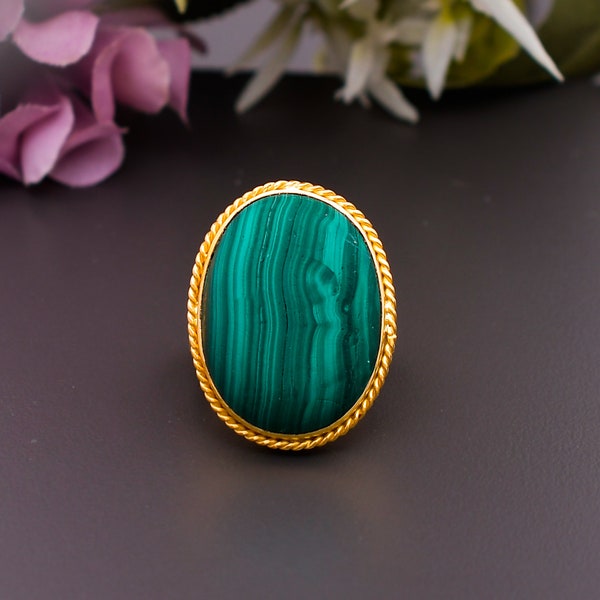 Green Stone Ring - Etsy
