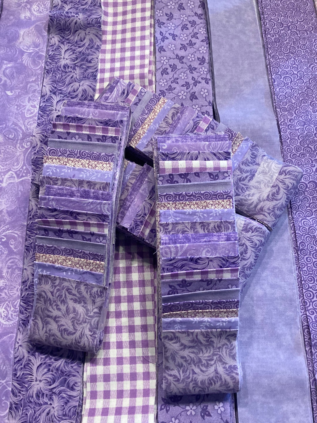 21-226 Lavender / Lilac Blend with some White Variety 2.5 inch strips ...