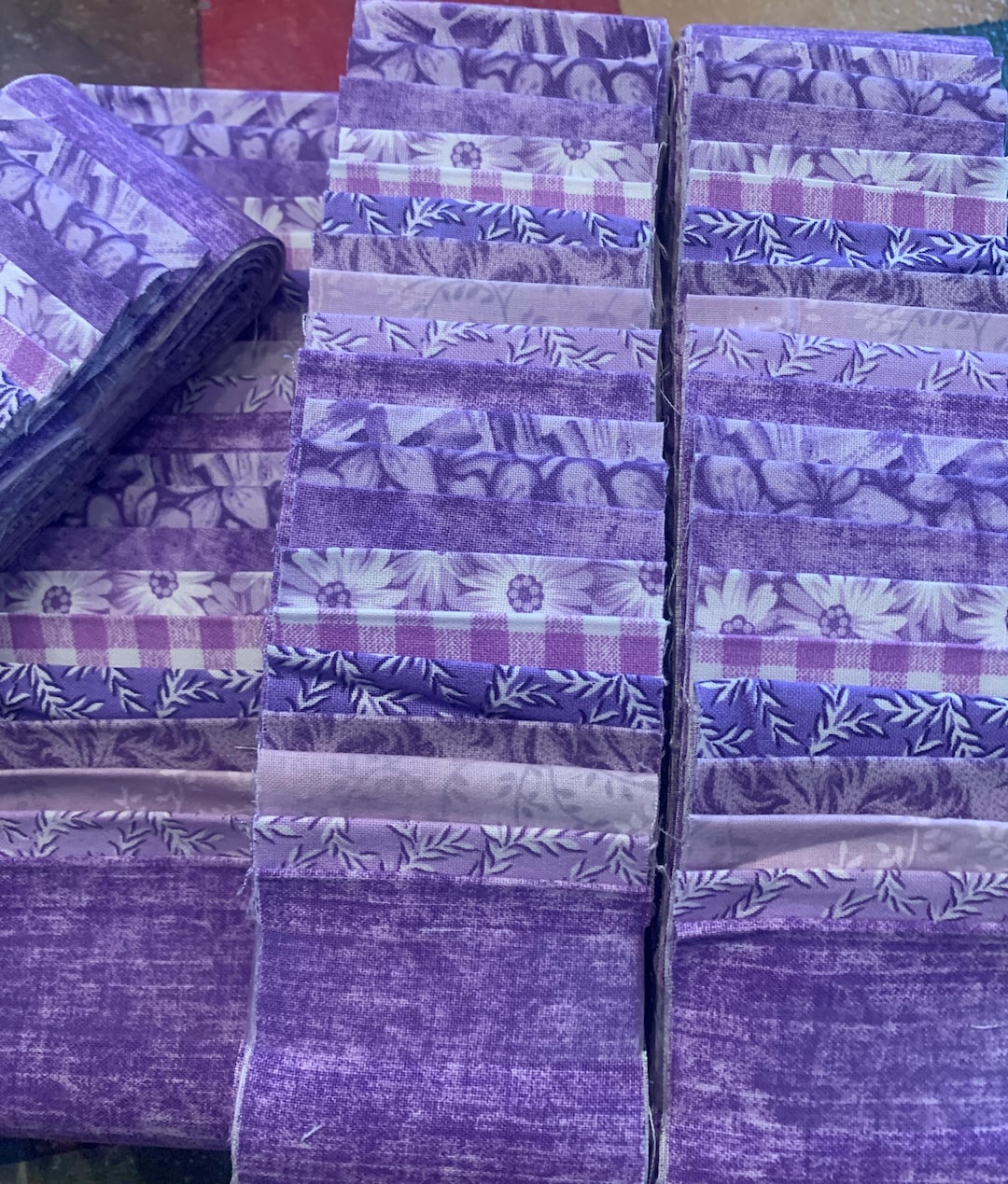 21-224 - Lavender / Lilac Blend With Some White Variety - 2.5 Inch ...