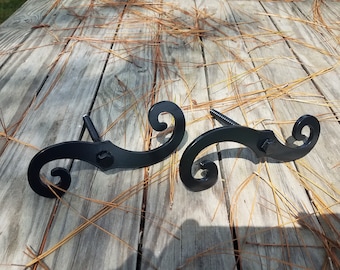 Shell Shutter Dog - Etsy