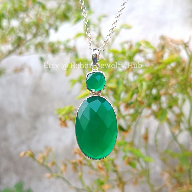 Green Stone Pendant - Etsy