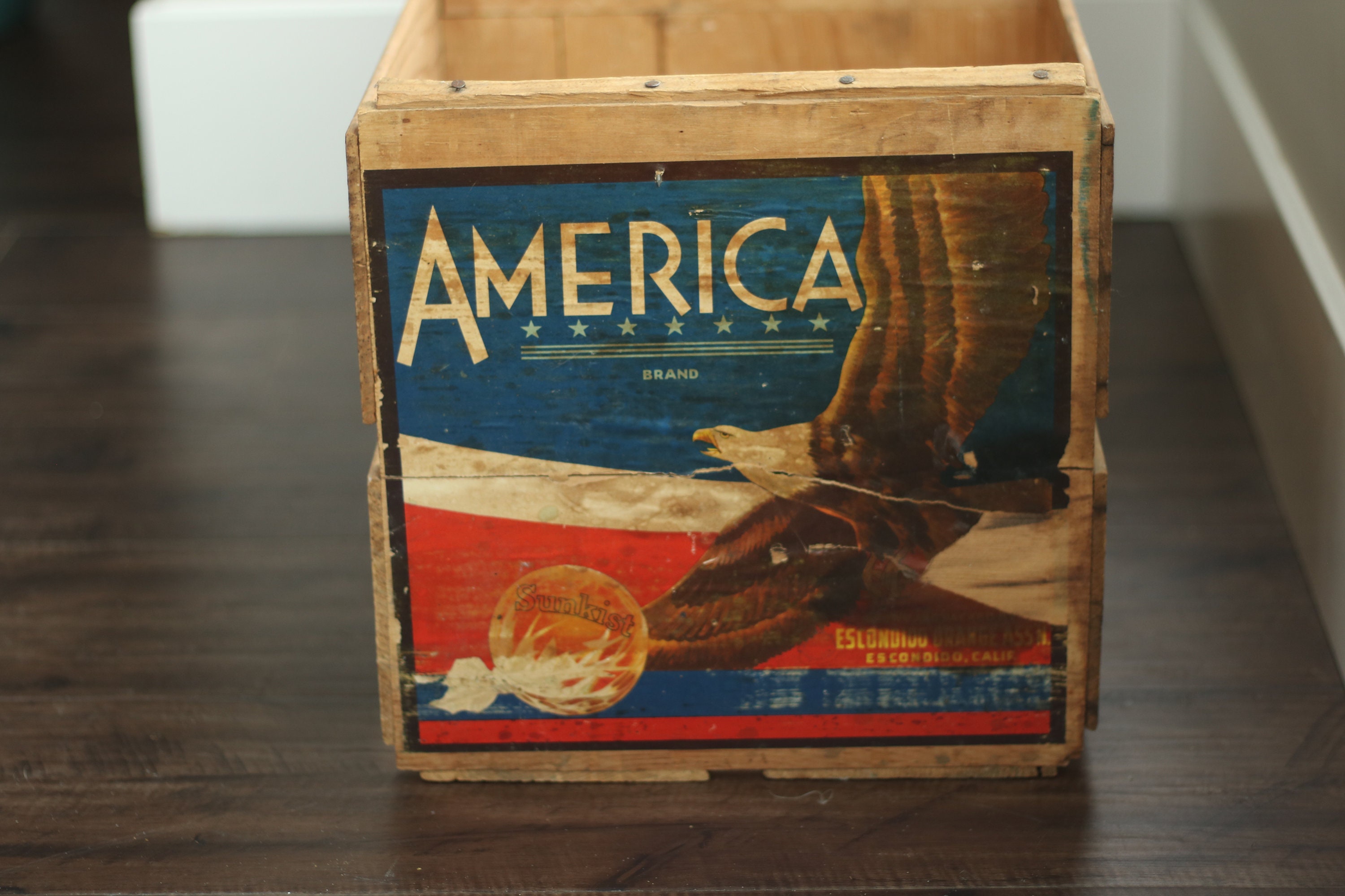 Sunkist America Brand Vintage Double Wooden Crate With Eagle Paper ...