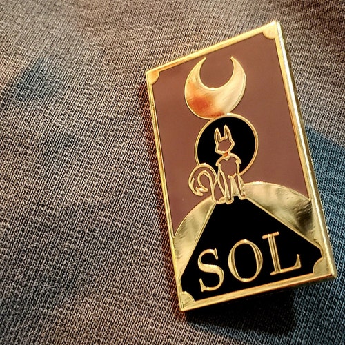 Sol Solar Eclipse Hard Enamel Pin - Etsy